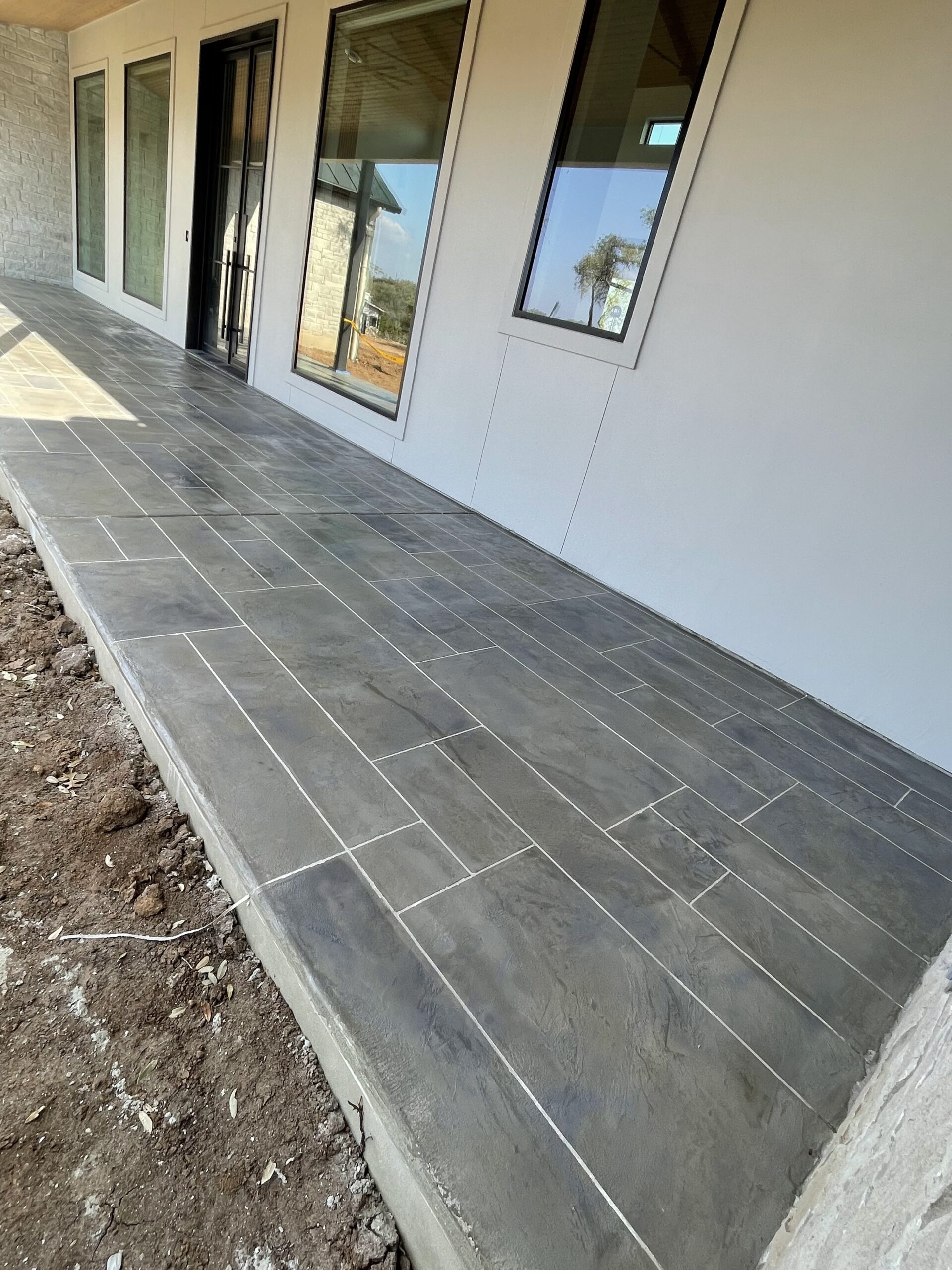 DesigncreteDIY – DIY Concrete Overlay | Make Your Concrete Look Like Wood